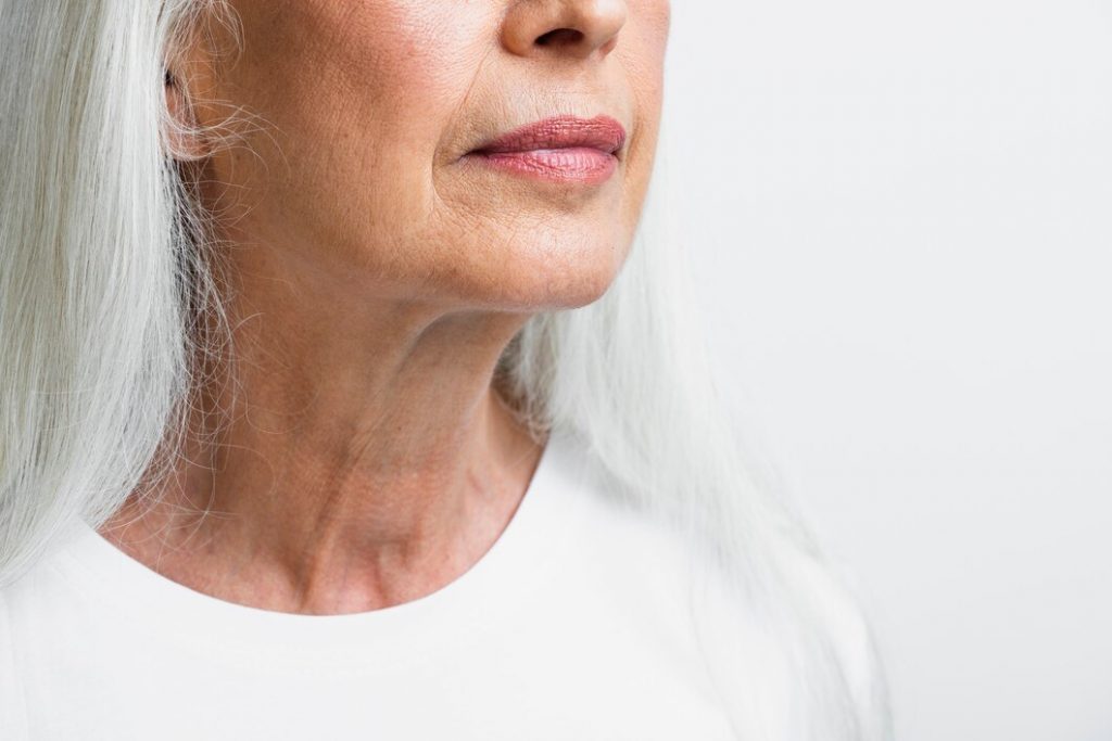 The Causes And Treatment Options For Vertical Neck Band